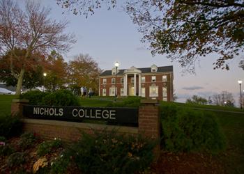 Nichols College Transfer and Admissions Information